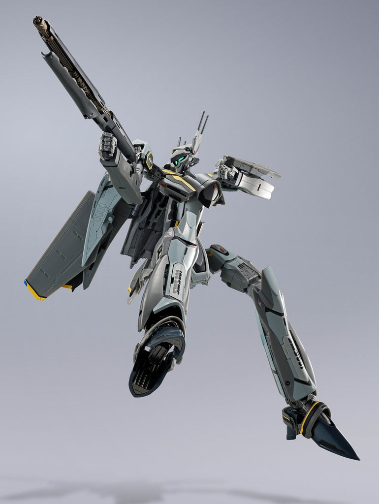 Bandai Tamashii Nations DX Chogokin YF-25S Armored Messiah Valkyrie ...