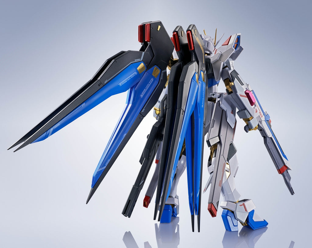 Bandai Tamashii Nations Metal Robot Spirits Strike Freedom Gundam Type ...
