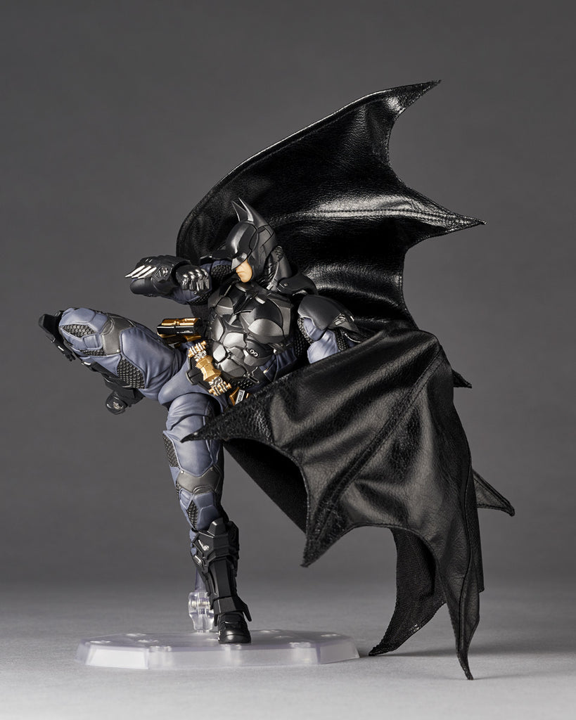 Kaiyodo Revoltech Amazing Yamaguchi Batman Arkham Knight | DC Comics ...