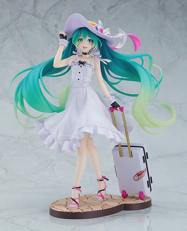 Max Factory Racing Miku 2021: Private Ver. 1/7 Scale Figure | Hatsune ...
